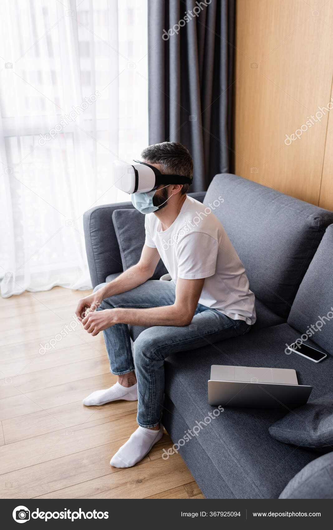 Side View Man Medical Mask Using Virtual Reality Headset Gadgets ...