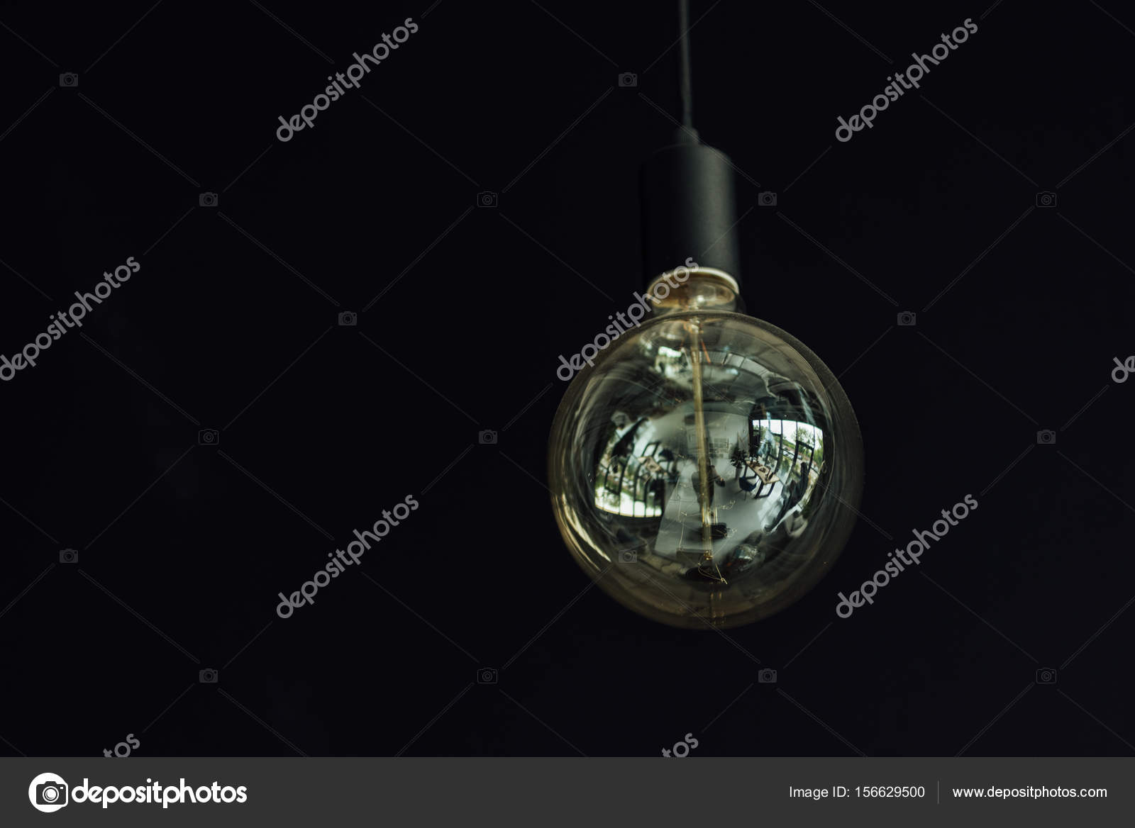 Edison light bulb Stock Photo by ©ViktoriaSapata 156629500
