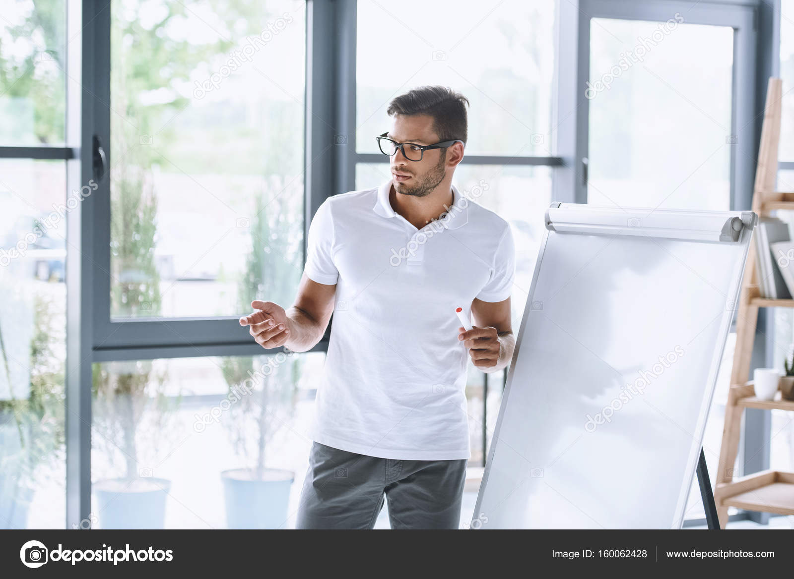Businessman making presentation — Stock Photo © EugeneGensyurovksy ... Businessman making presentation — Stock Photo © EugeneGensyurovksy ...