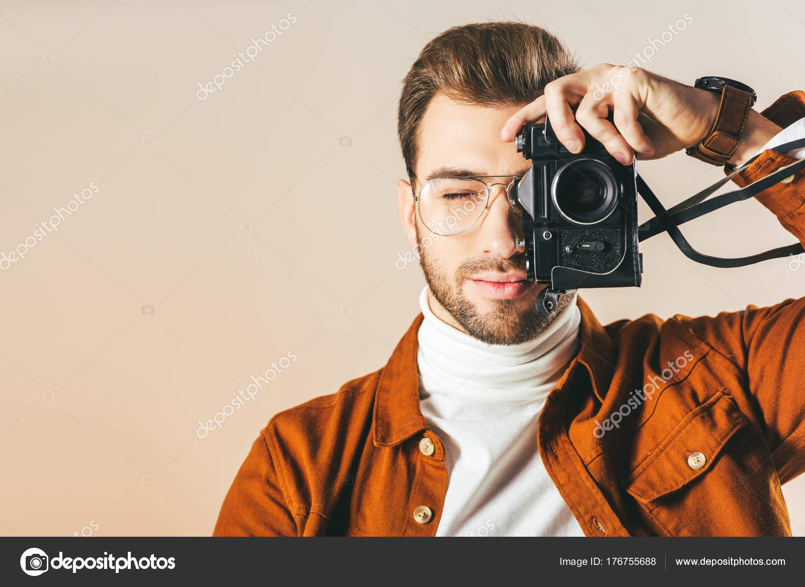Camera — Stock Photo © VitalikRadko #176755688
