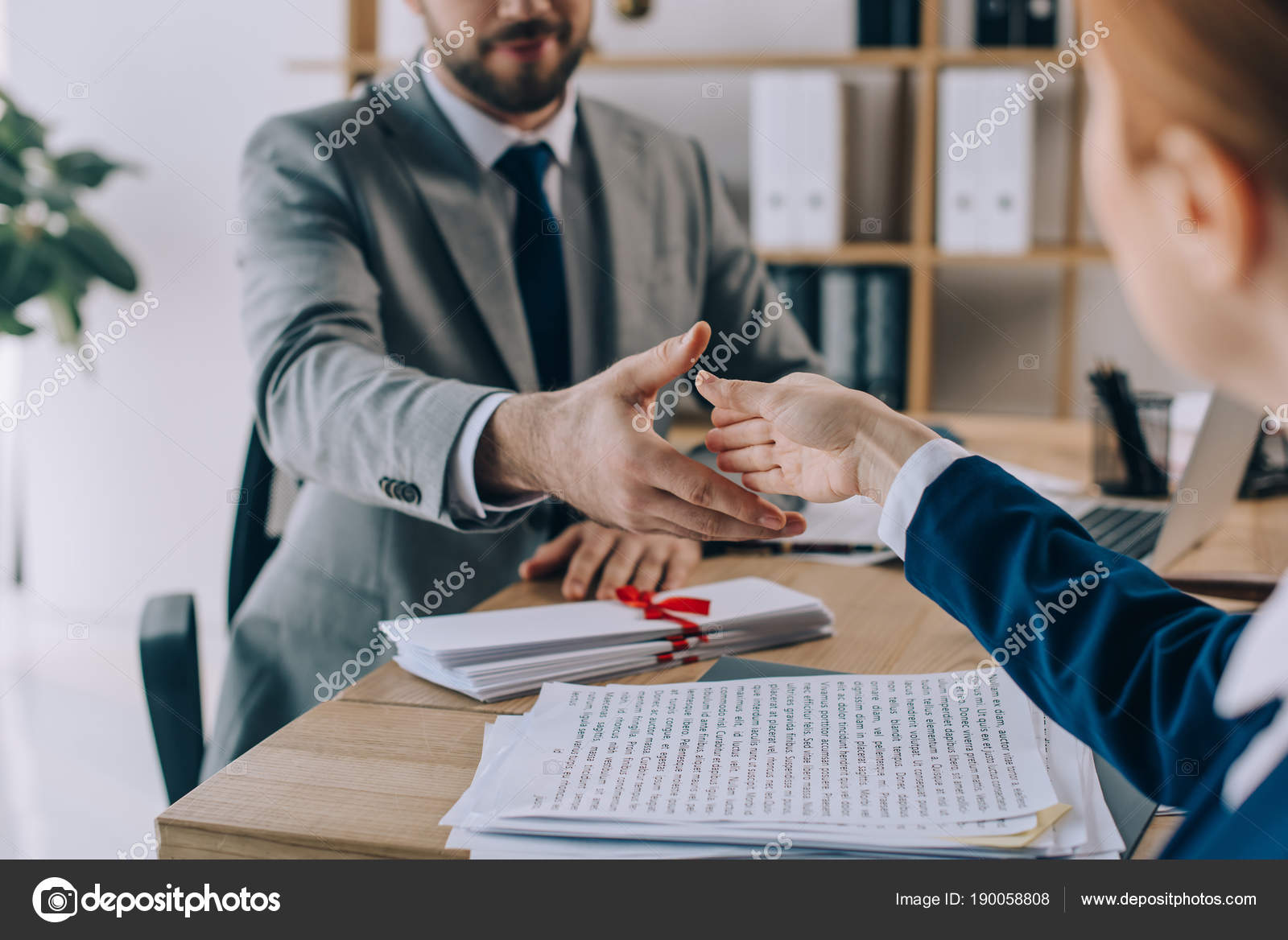 Deal — Stock Photo © VitalikRadko #190058808