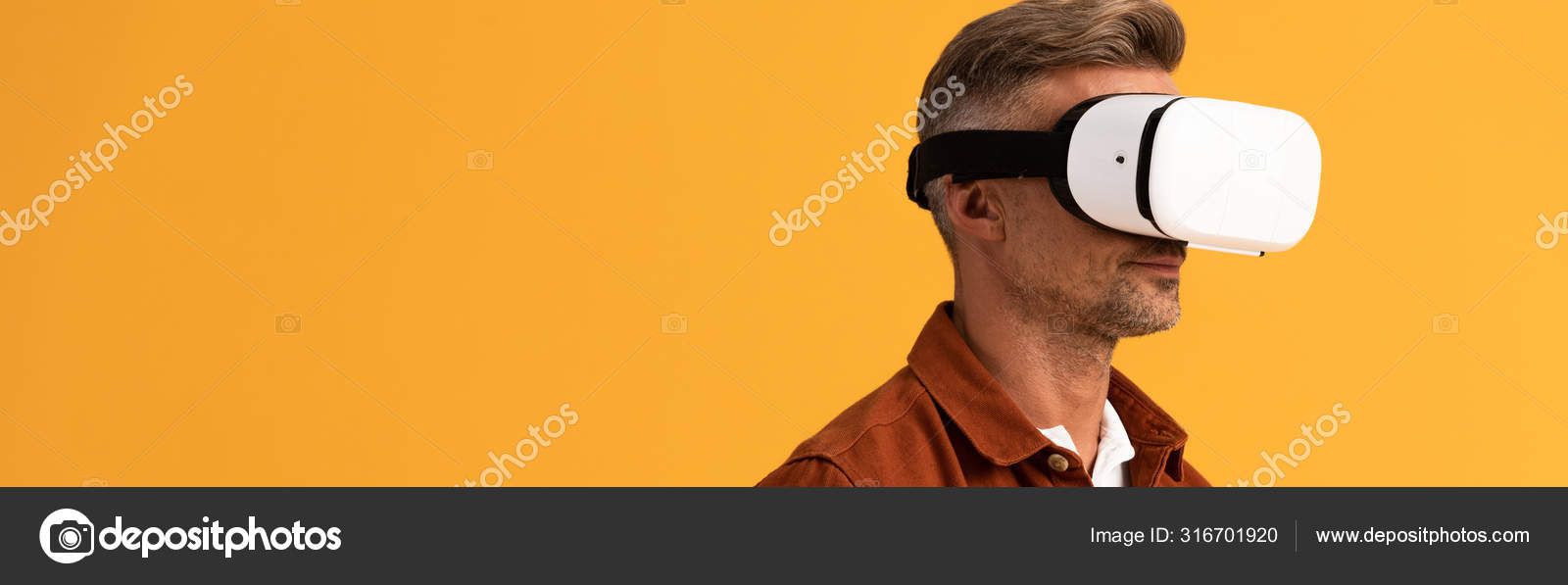 Panoramic Shot Man Virtual Reality Headset Isolated Orange — Stock ...