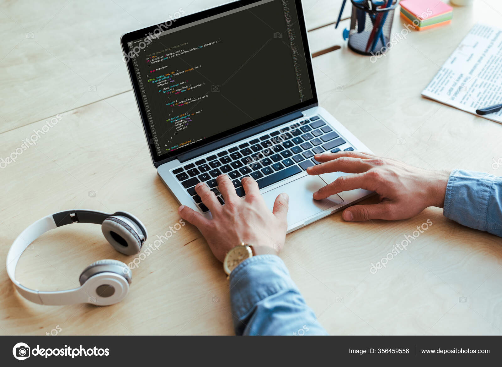 Partial View Developer Working Laptop Headphones Table — Stock Photo ...