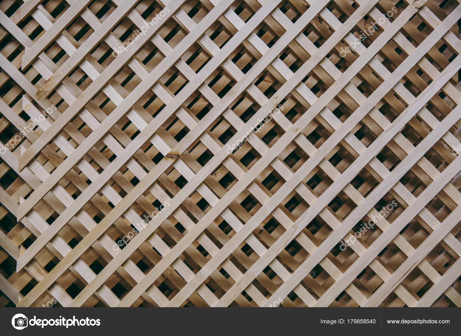 Background, diagonal wooden grille. Texture of the wooden lattice ...