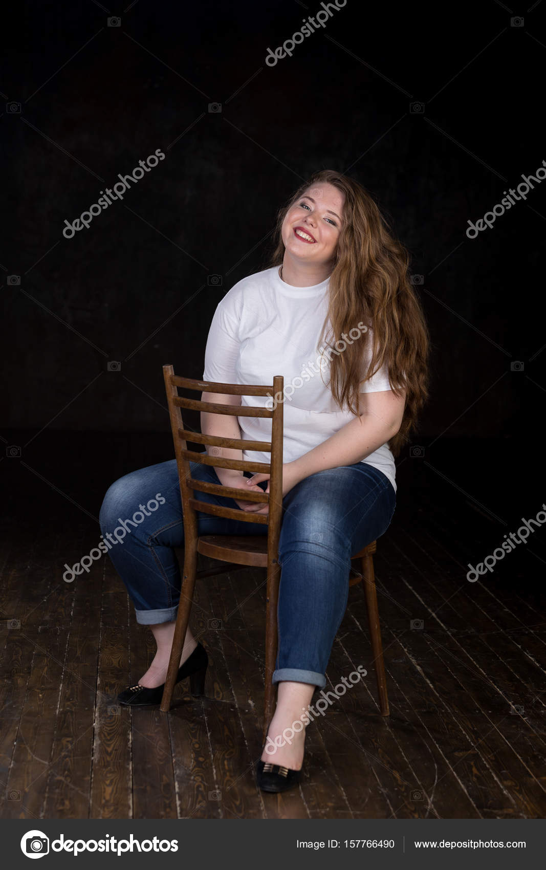Stunning plus size red head, long beautiful hair, big smile Stock Photo ...