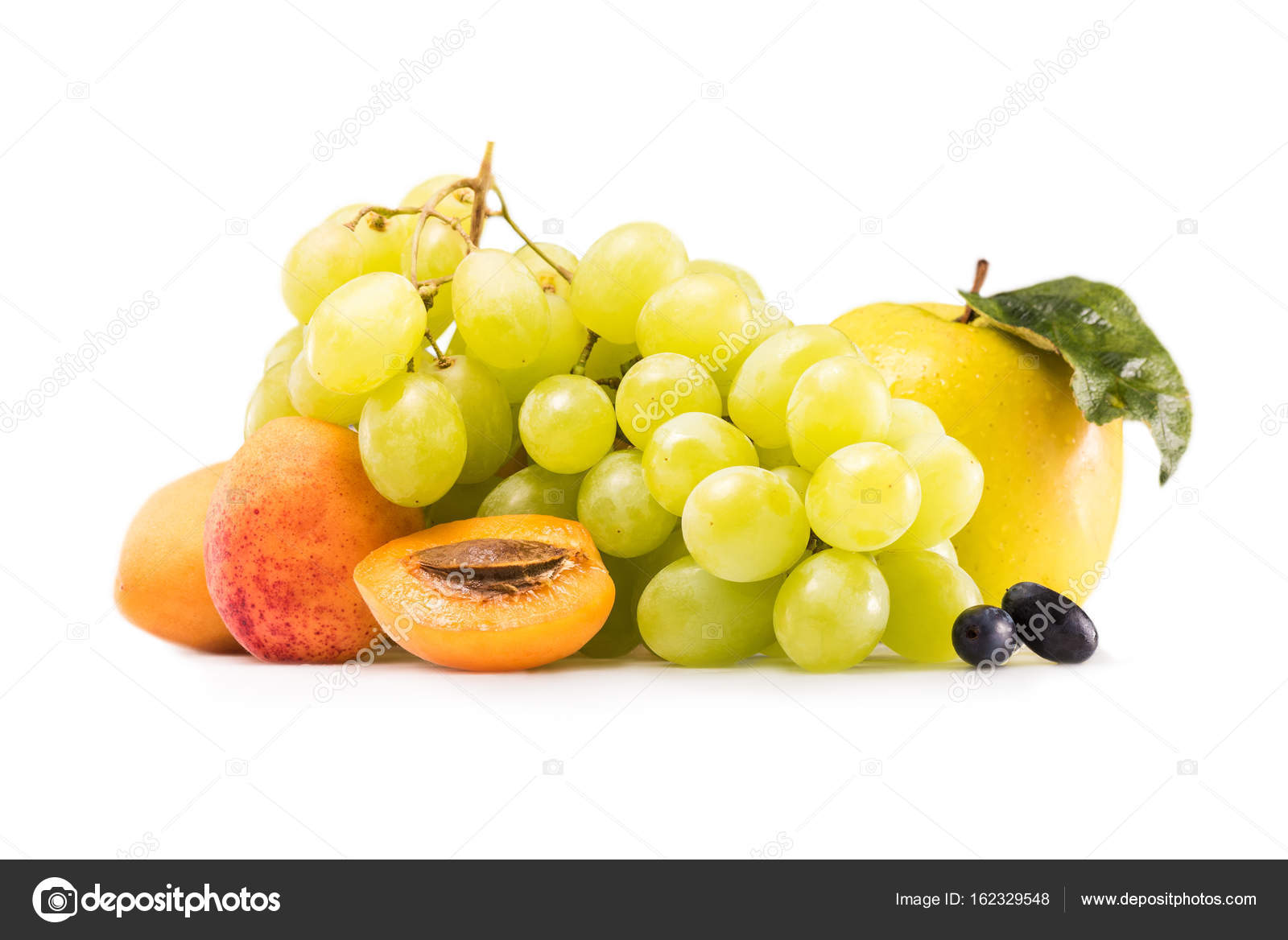Various fresh ripe fruits — Stock Photo © VadimVasenin #162329548