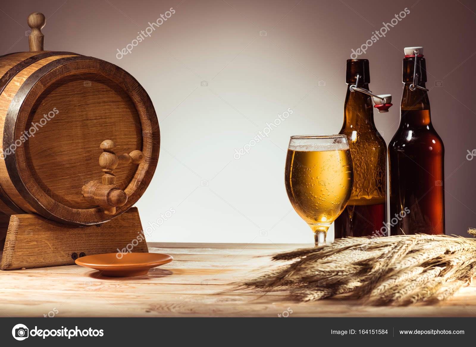 Beer barrel, glass and bottles — Stock Photo © VadimVasenin #164151584