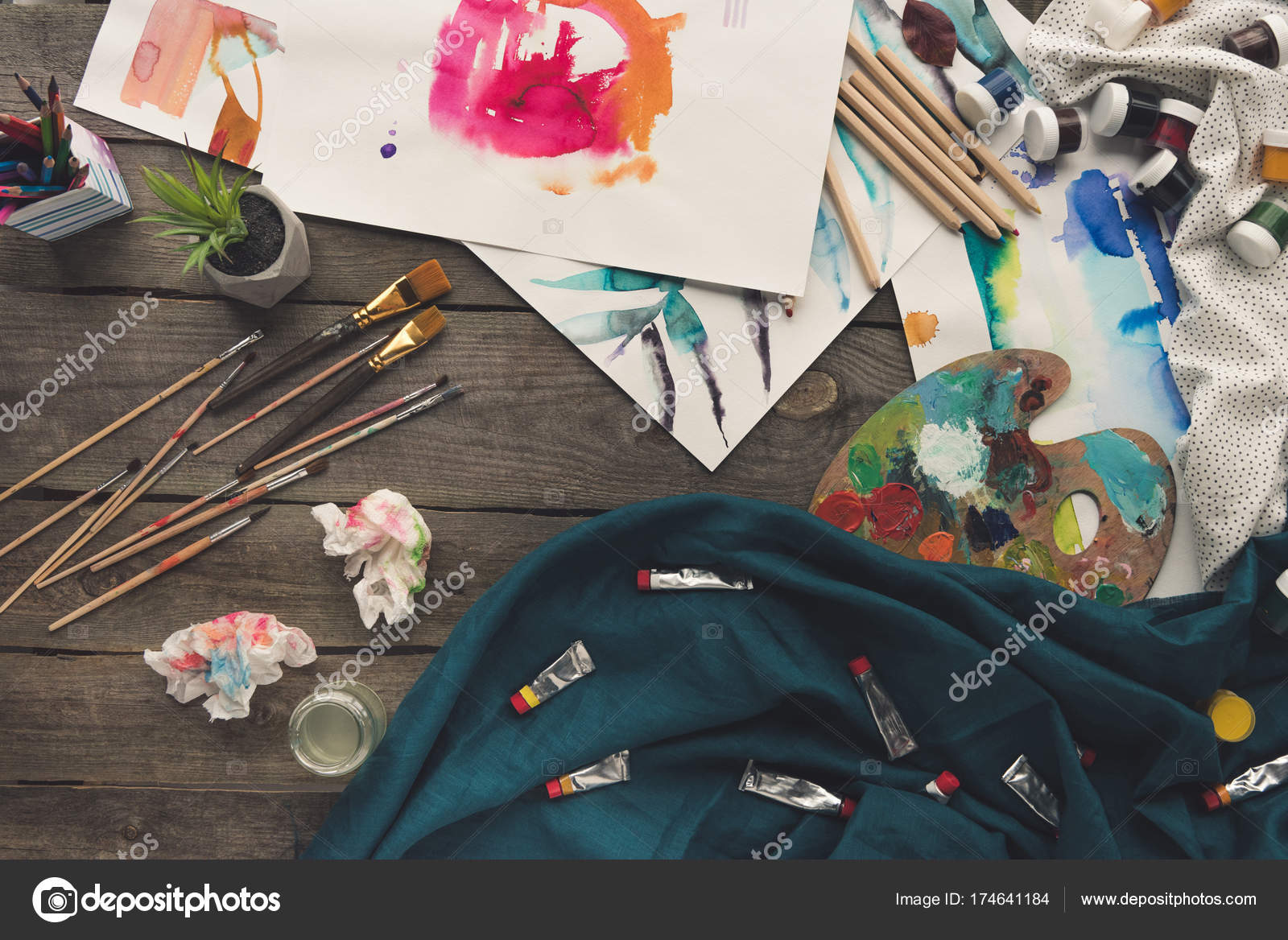 Scattered painter sketches Stock Photo by ©VadimVasenin 174641184