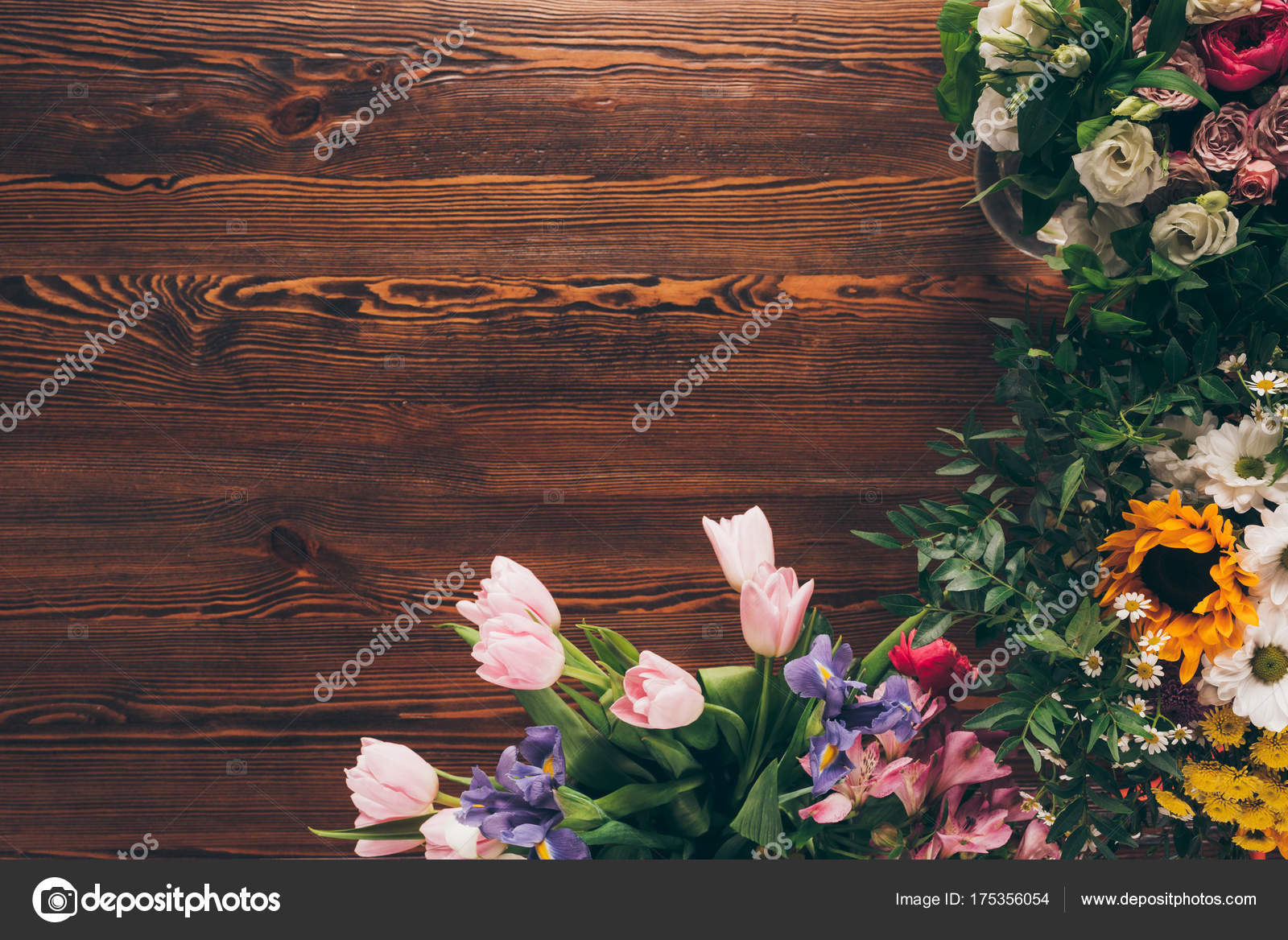 Top View Tulips Roses Table Flower Shop — Stock Photo © VadimVasenin ...