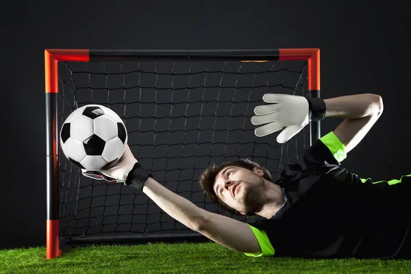 Goalkeeper Defending Corner Kick Stock Photo by ©lusia83 190426350