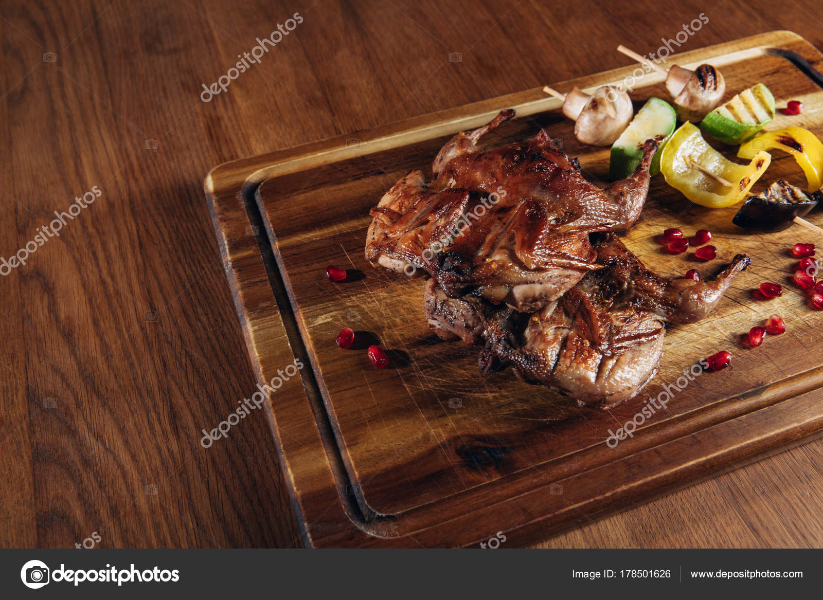 Close Shot Roasted Quail Vegetables Served Wooden Board Stock Photo by ...