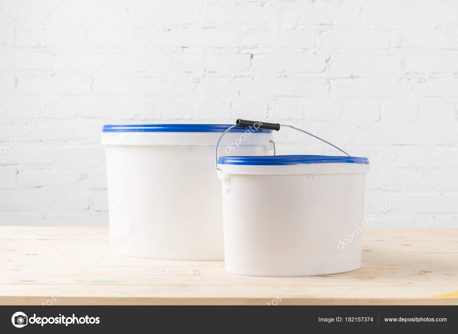 Two Plastic Buckets Paints Wooden Surface — Stock Photo © AntonMatyukha ...