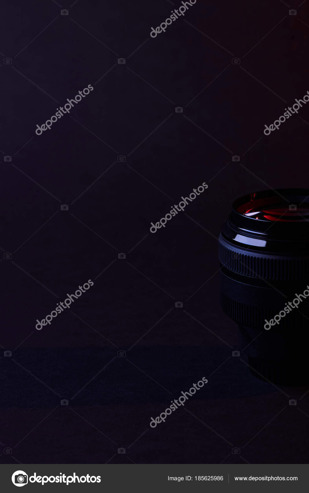 Single Camera Lens Reflection Dark — Stock Photo © AntonMatyukha #185625986