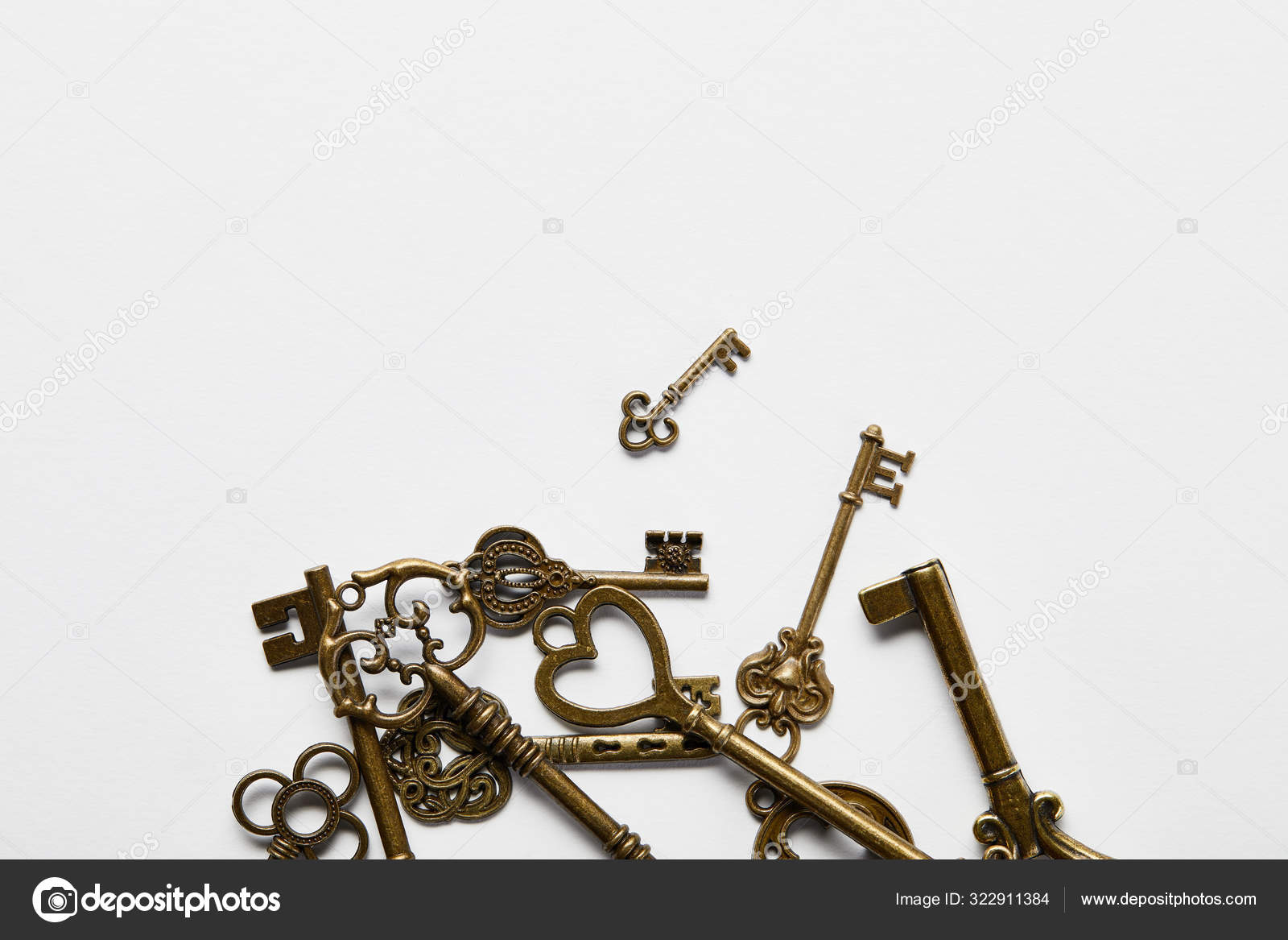 Top View Vintage Keys Stack White Background Stock Photo by ...