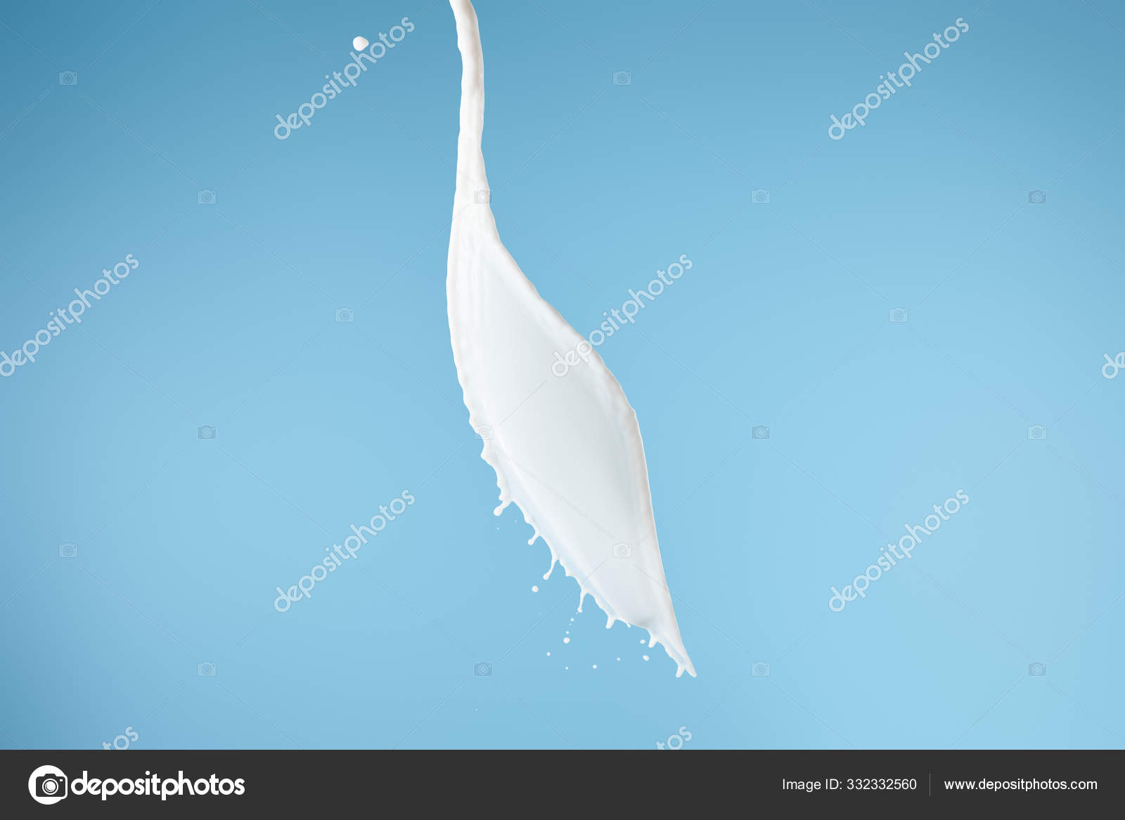 Fresh White Milk Splash Isolated Blue — Stock Photo © AntonMatyukha ...