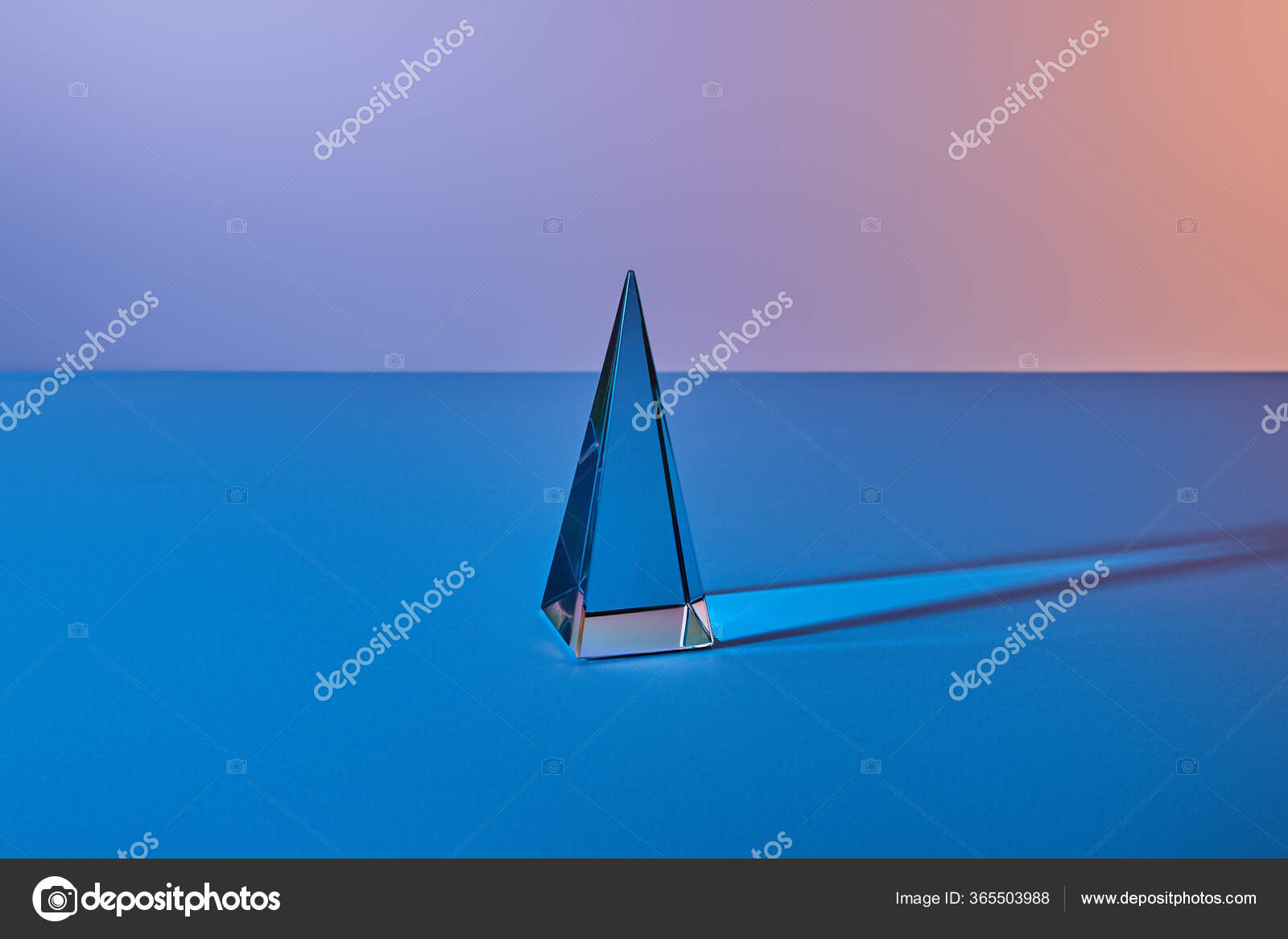 Crystal Transparent Pyramid Light Reflection Blue Background — Stock ...
