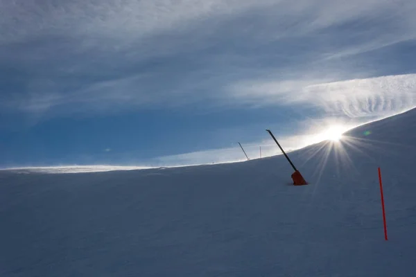 Sun slope Stockfotos, lizenzfreie Sun slope Bilder | Depositphotos