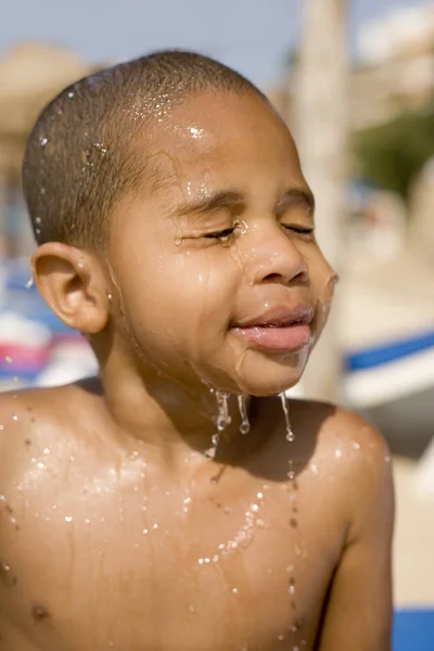 African kids washing Stock Photos, Royalty Free African kids washing ...