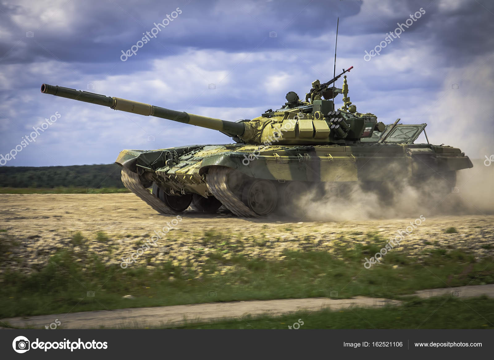 Modern Russian tank at high speed Stock Photo by ©zaykinoleg.gmail.com ...