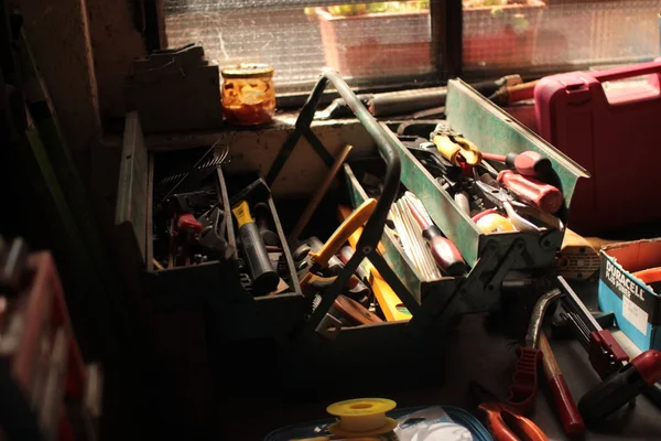 Garage mess Stock Photos, Royalty Free Garage mess Images | Depositphotos