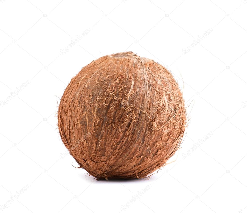 Coco exótico y tropical, aislado sobre un fondo blanco. Fruta sana ...