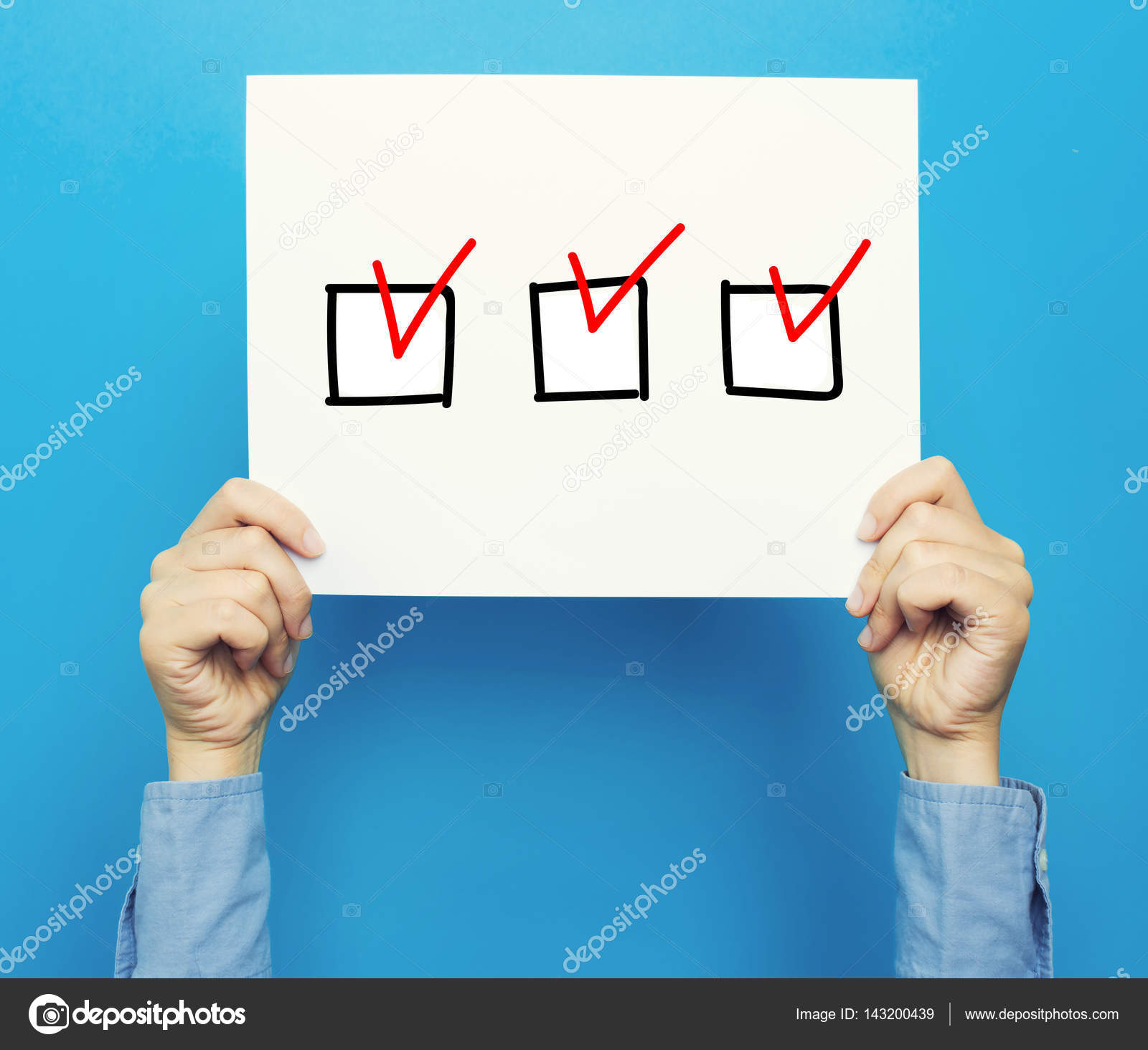 Checklist on white poster Stock Photo by ©Melpomene 143200439