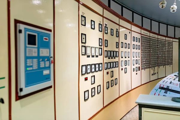 Elevator control room Stock Photos, Royalty Free Elevator control room ...