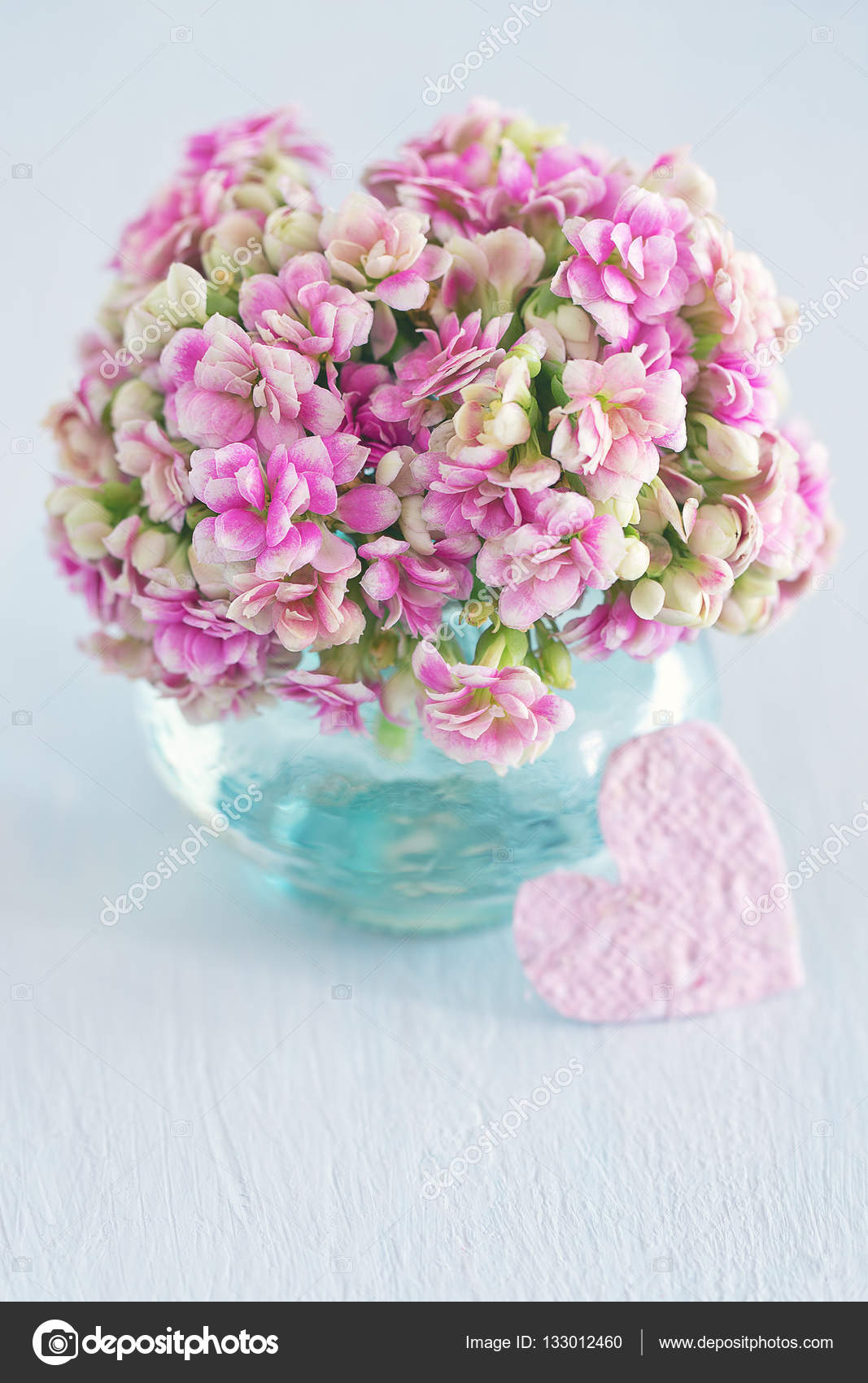 Pink flowers in a vase Stock Photo by ©ulchik74 133012460