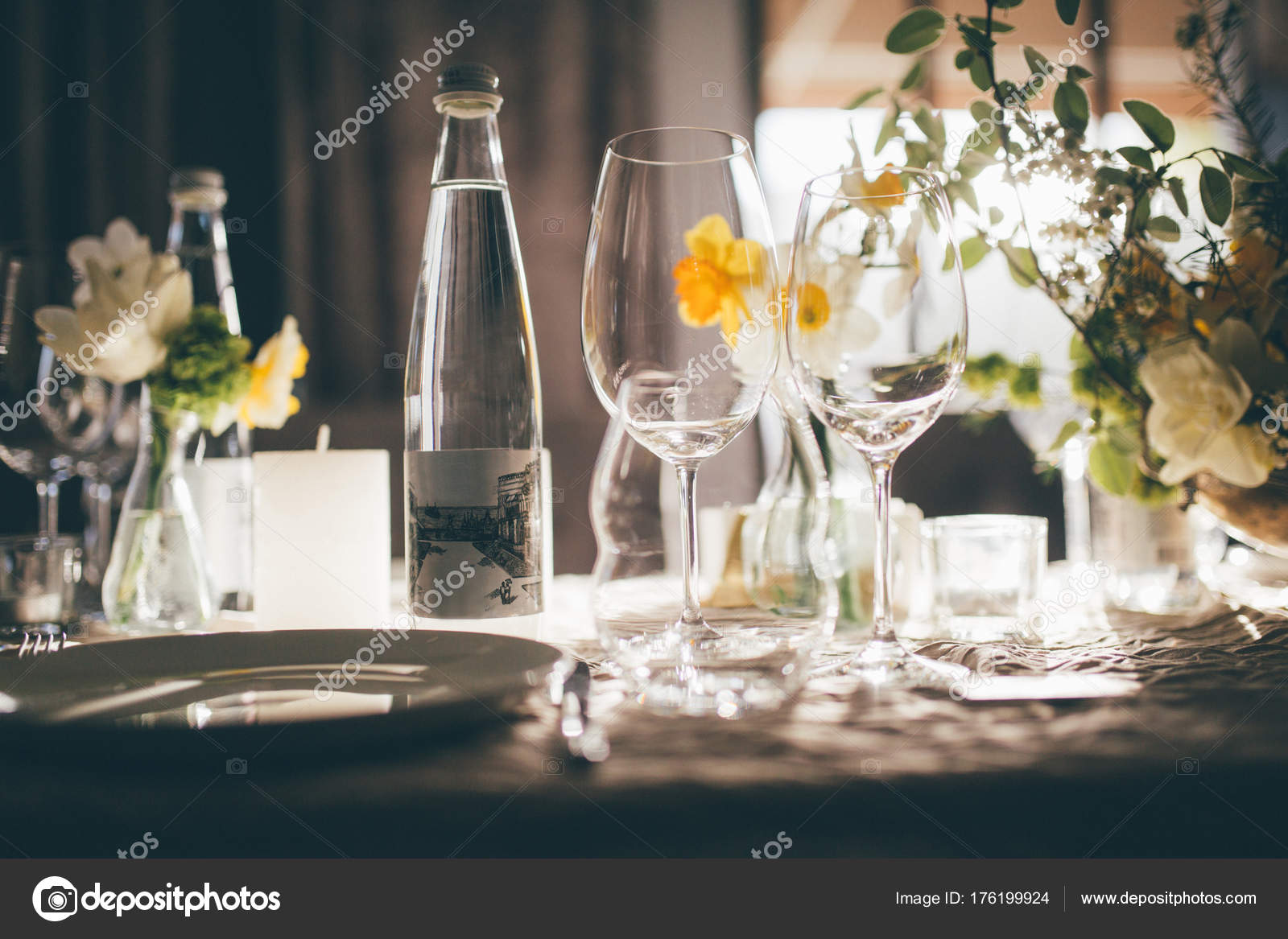 Table Setting Dinner Banquet Restaurant Sunset — Stock Editorial Photo ...