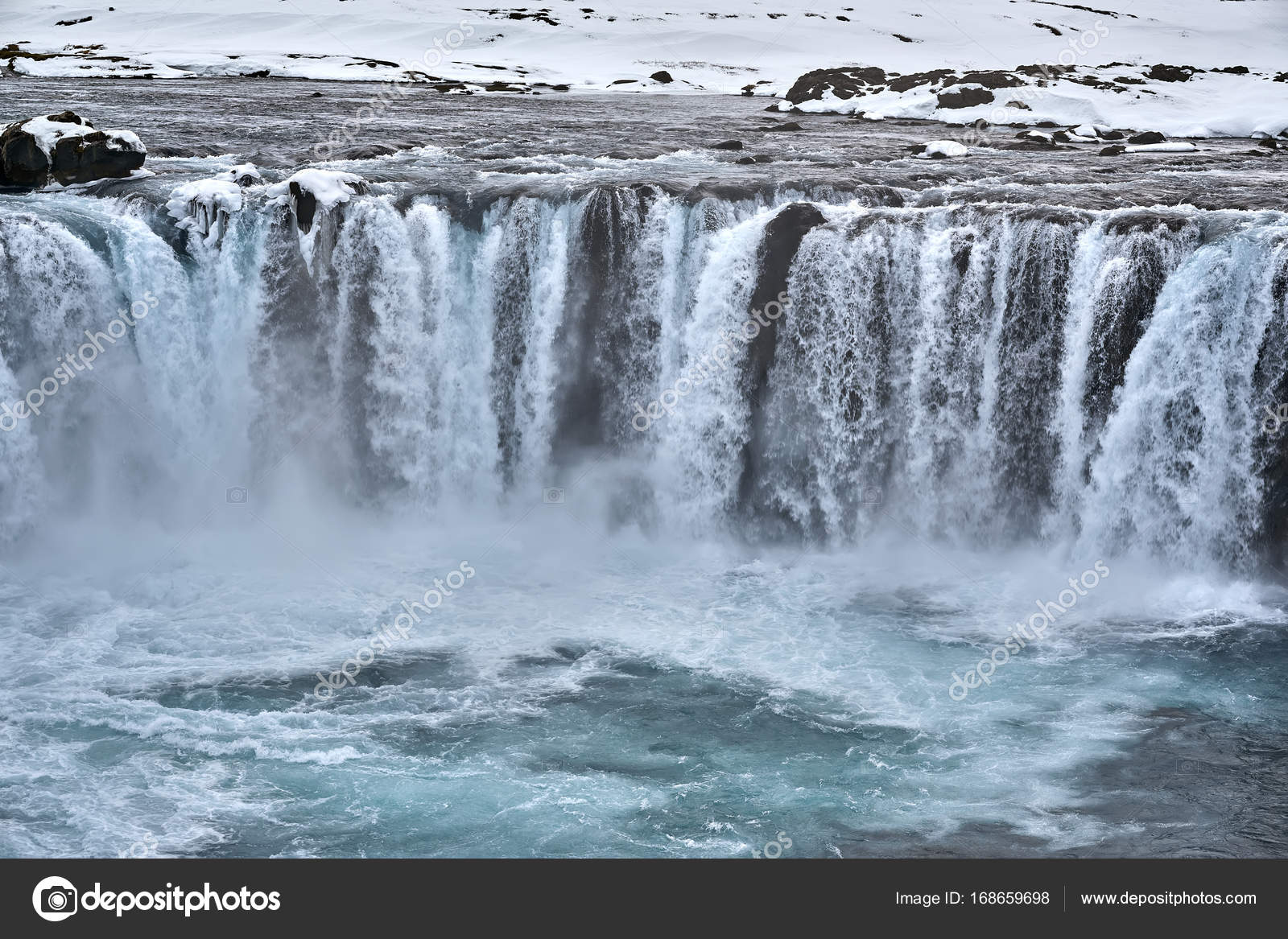 Icelandic landscape with waterfall — Stock Photo © bezikus #168659698