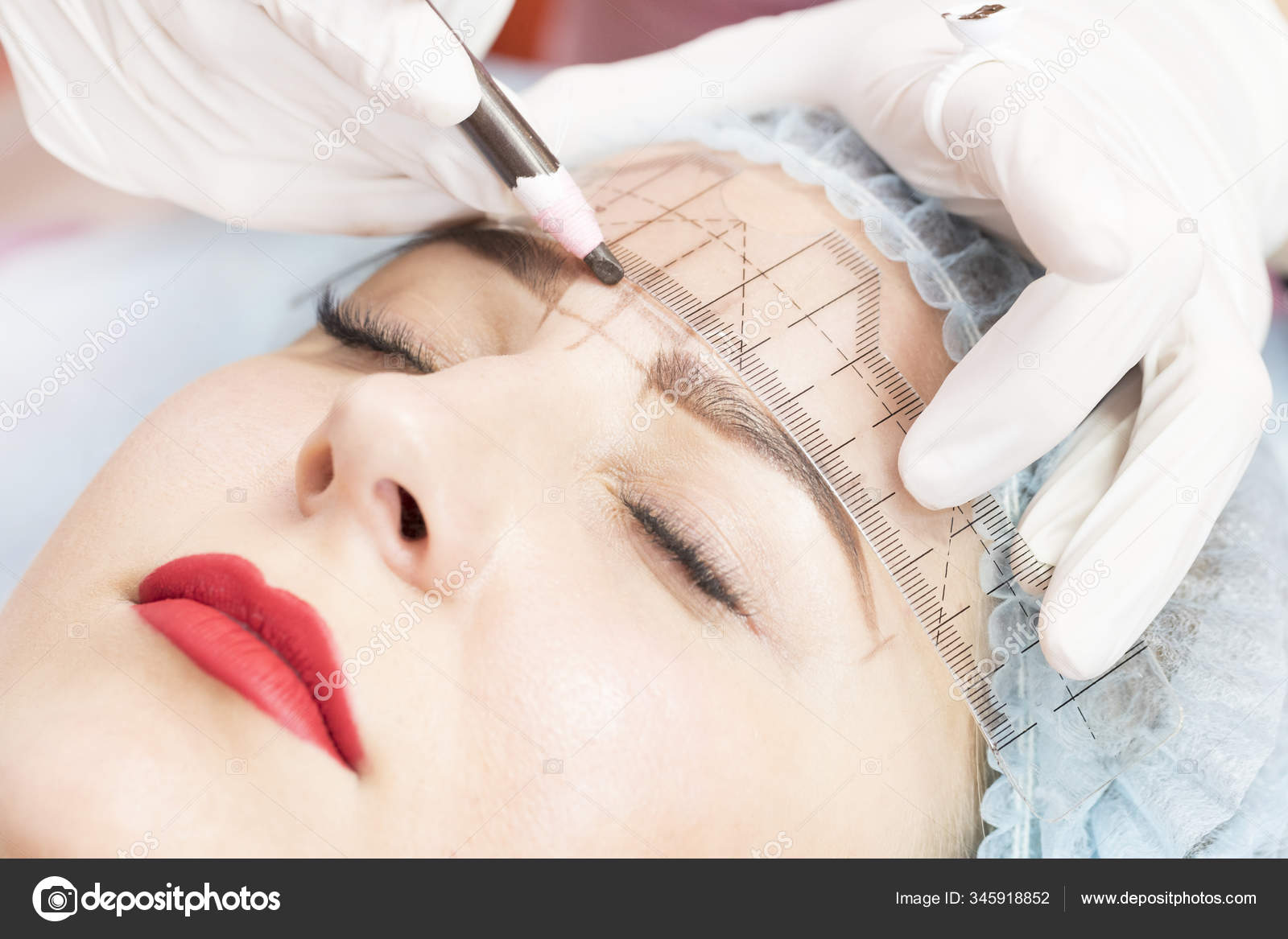 Microblading Eyebrow Tattoo Procedure Beauty Salon Women — Stock Photo ...