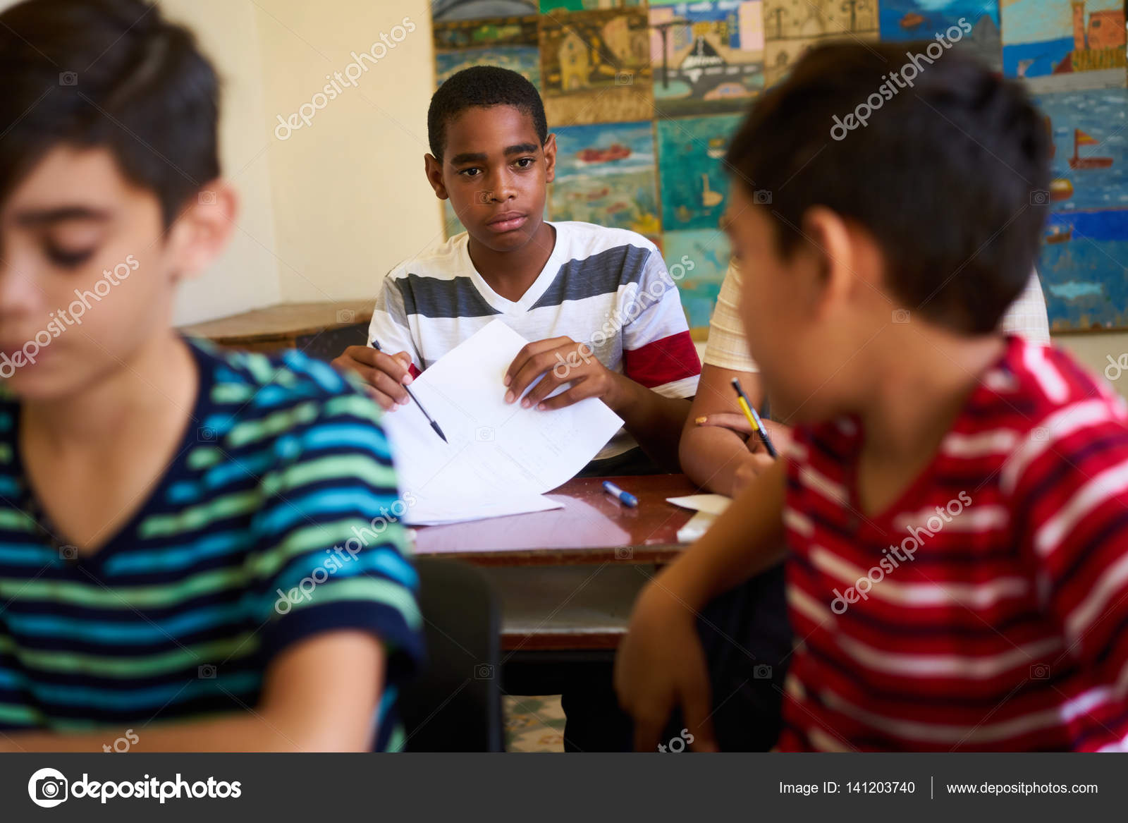 People Cheating On A Test