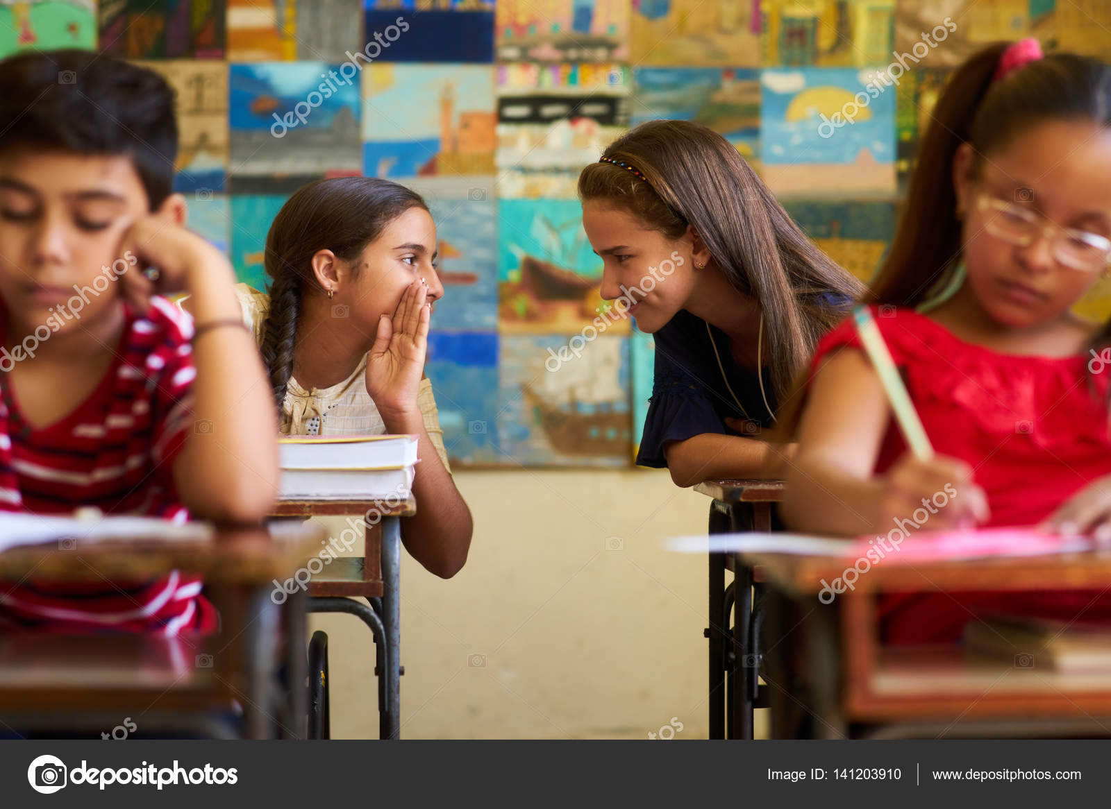 Kids Cheating On A Test