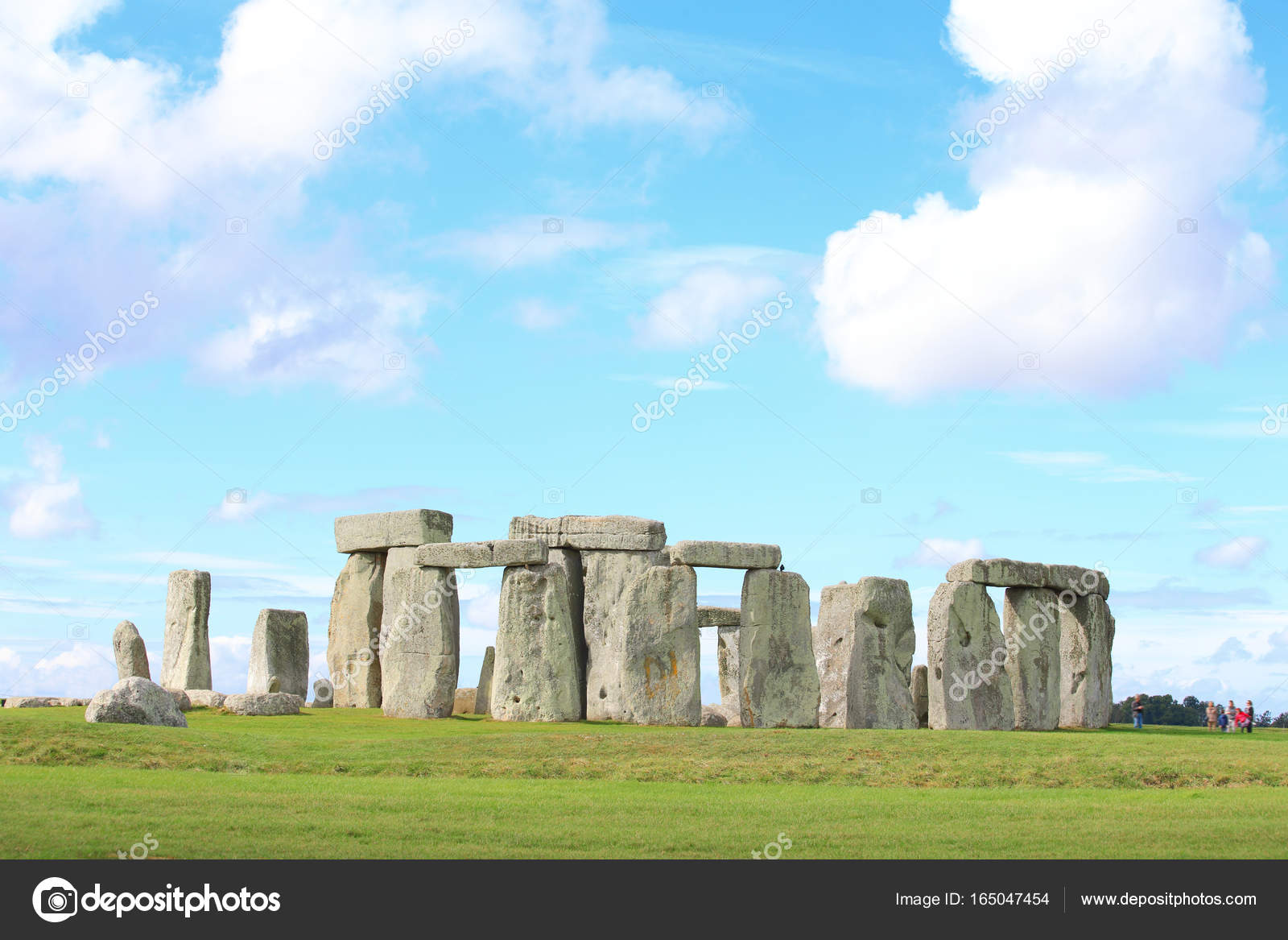 Stonehenge an ancient prehistoric stone monument Stock Photo by ...