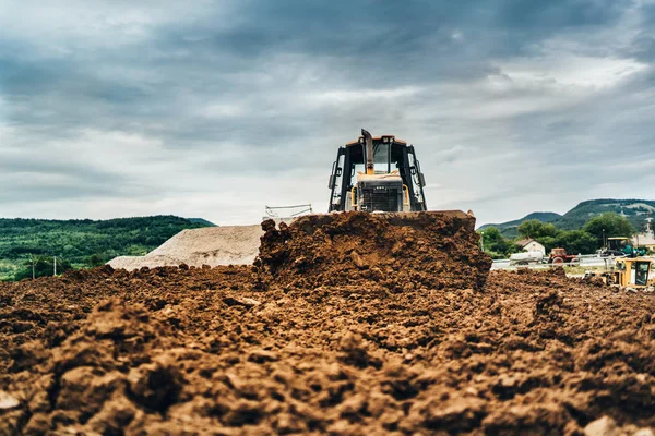 Moving dirt Stock Photos, Royalty Free Moving dirt Images | Depositphotos