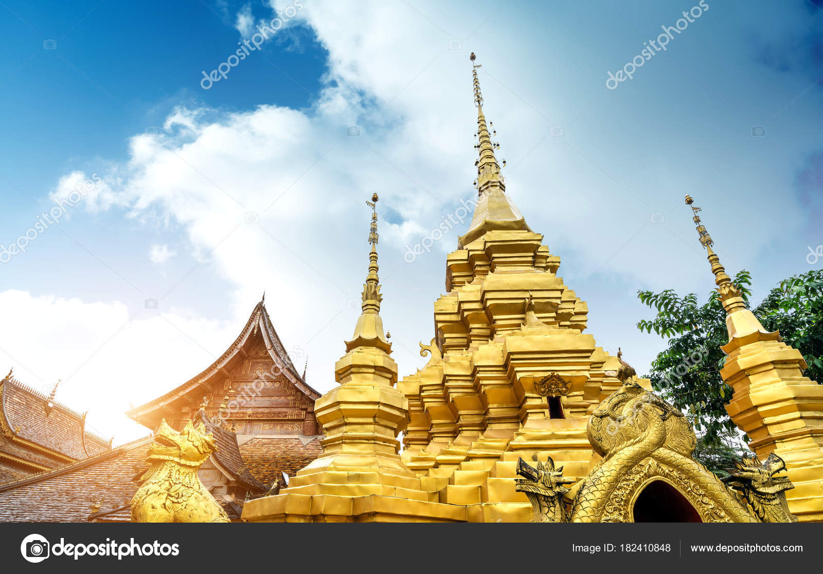 Xishuangbanna Daikin Tower Stock Photo by ©gyn9037 182410848