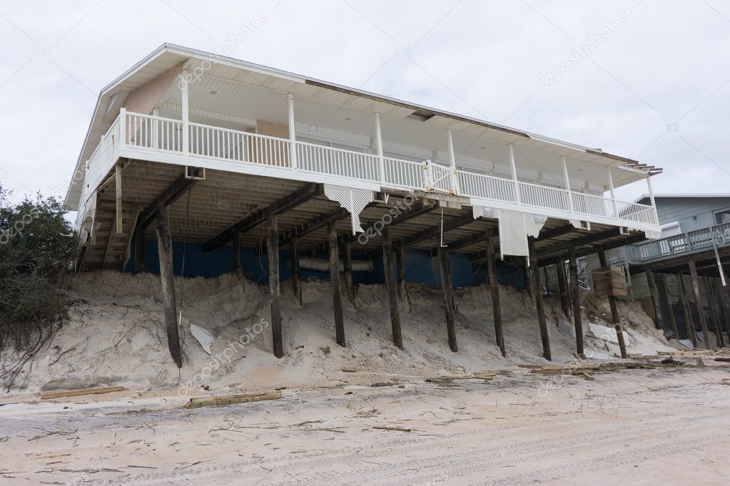 Hurricane Aftermath on a Beach House – Stock Editorial Photo ...