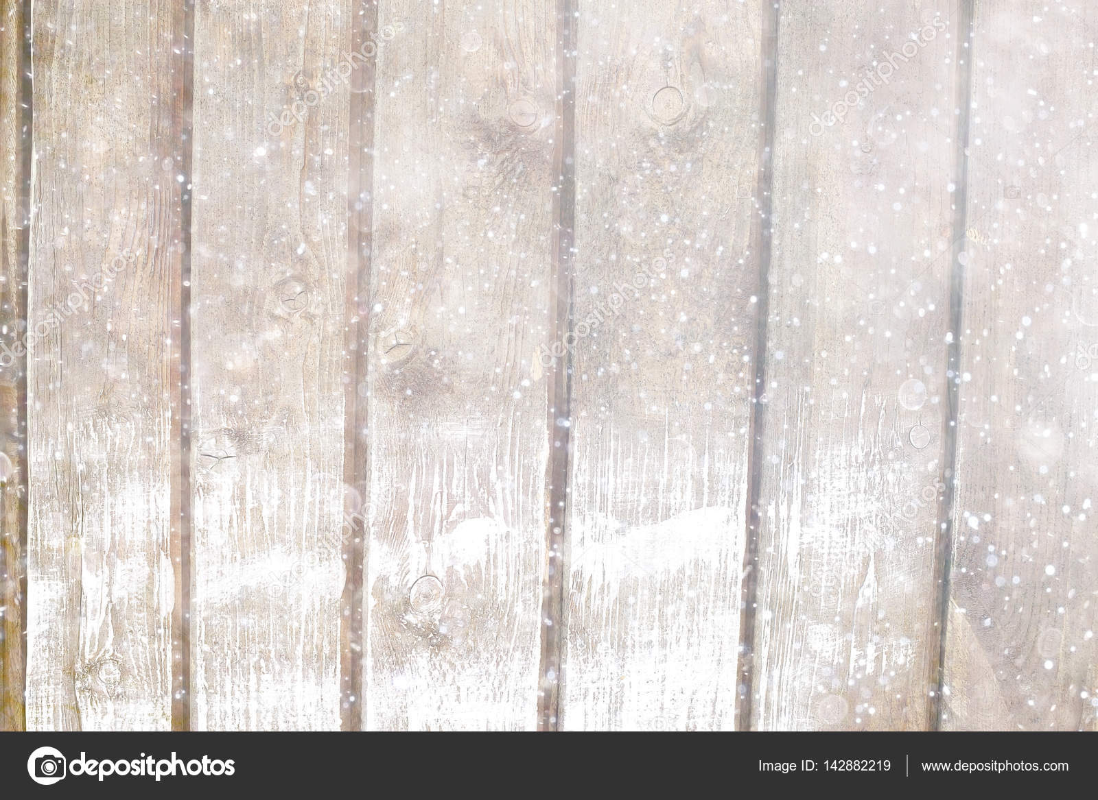 Blurred wooden texture Stock Photo by ©xload 142882219