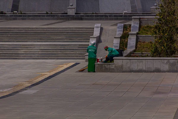 Twee man alleen images libres de droit, photos de Twee man alleen ...