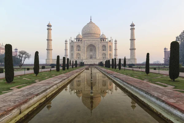 Taj mahal water Stock Photos, Royalty Free Taj mahal water Images ...
