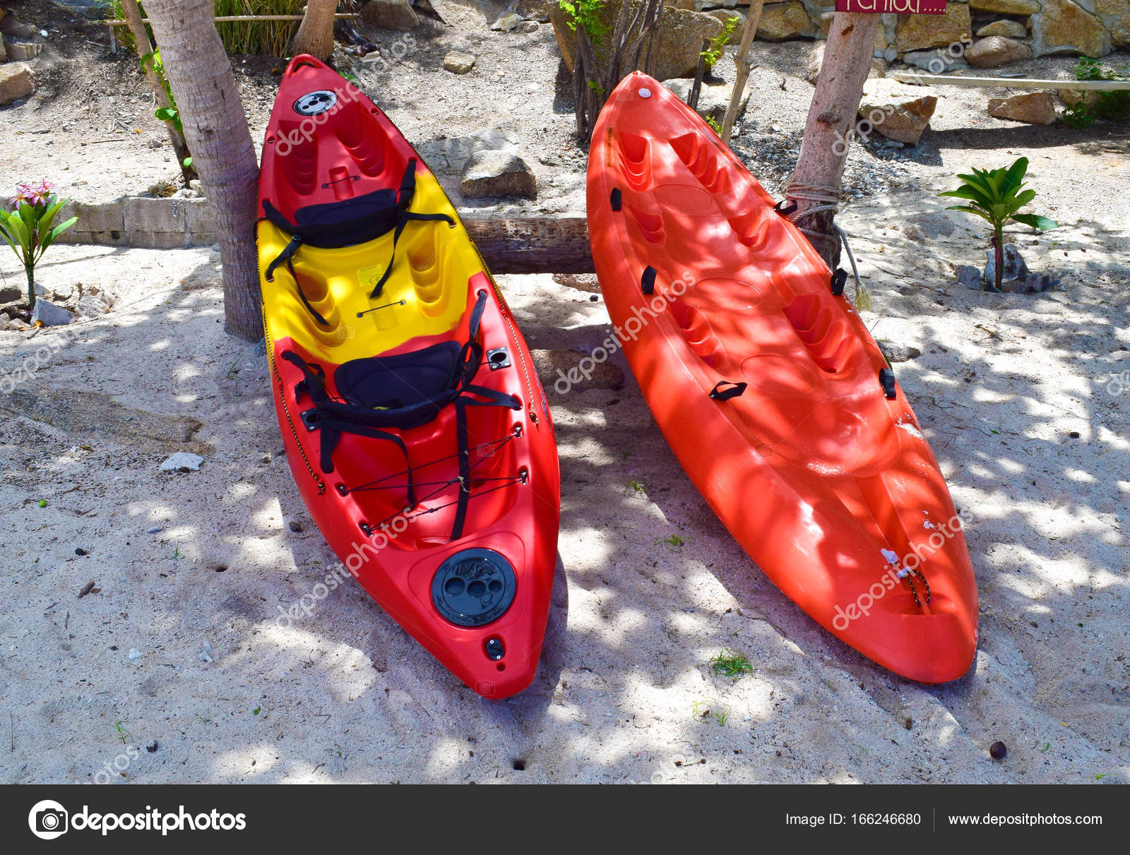 Two red color of Kayak on the beach stand by for Adventu Stock Photo by ...