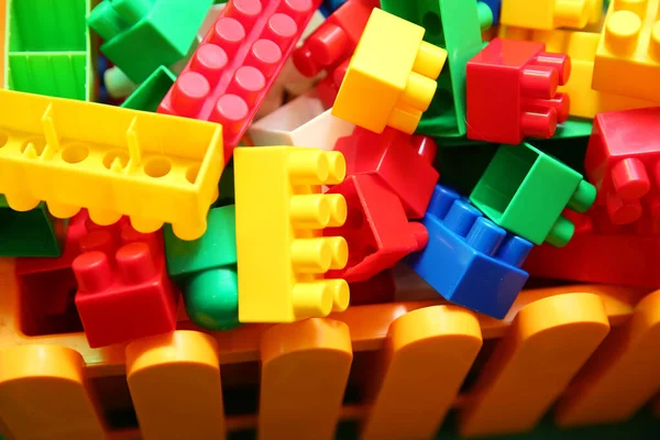 block pieces can be assembled and connected in many ways, to construct ...