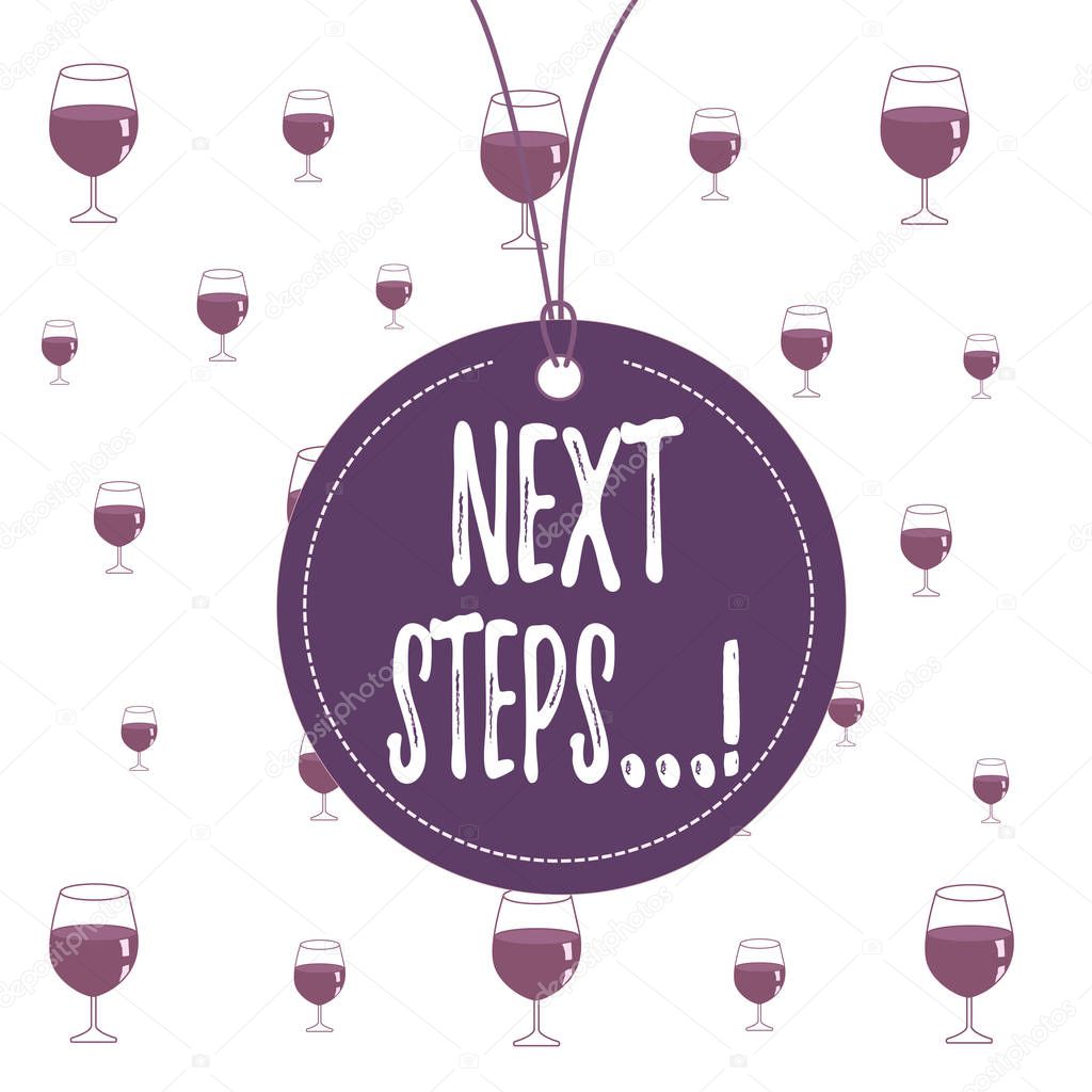 Signo de texto que muestra los pasos siguientes. Foto conceptual algo ...