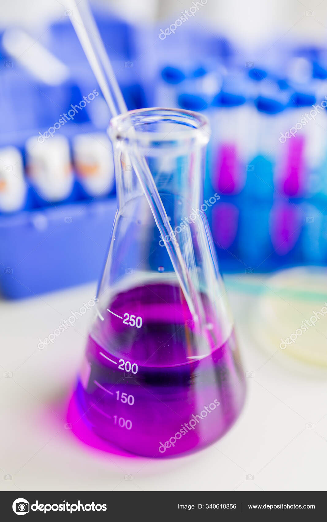 Medical Diagnostic Laboratory Samples Material Testing Reagent Test ...