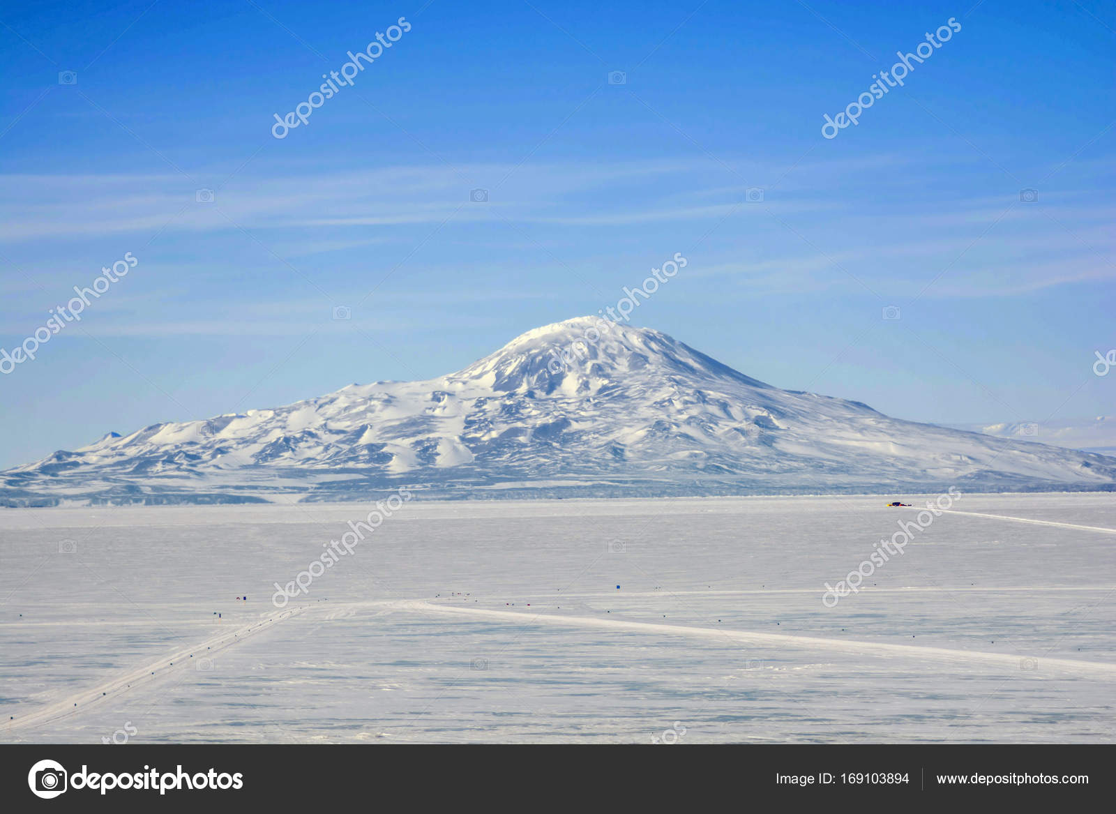 Mt Erebus Isla Ross Antártida — Foto de stock #169103894 © warneckj ...