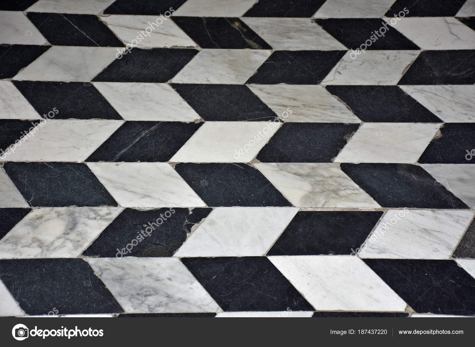 Floor Design With Geometric Shapes | Floor Roma