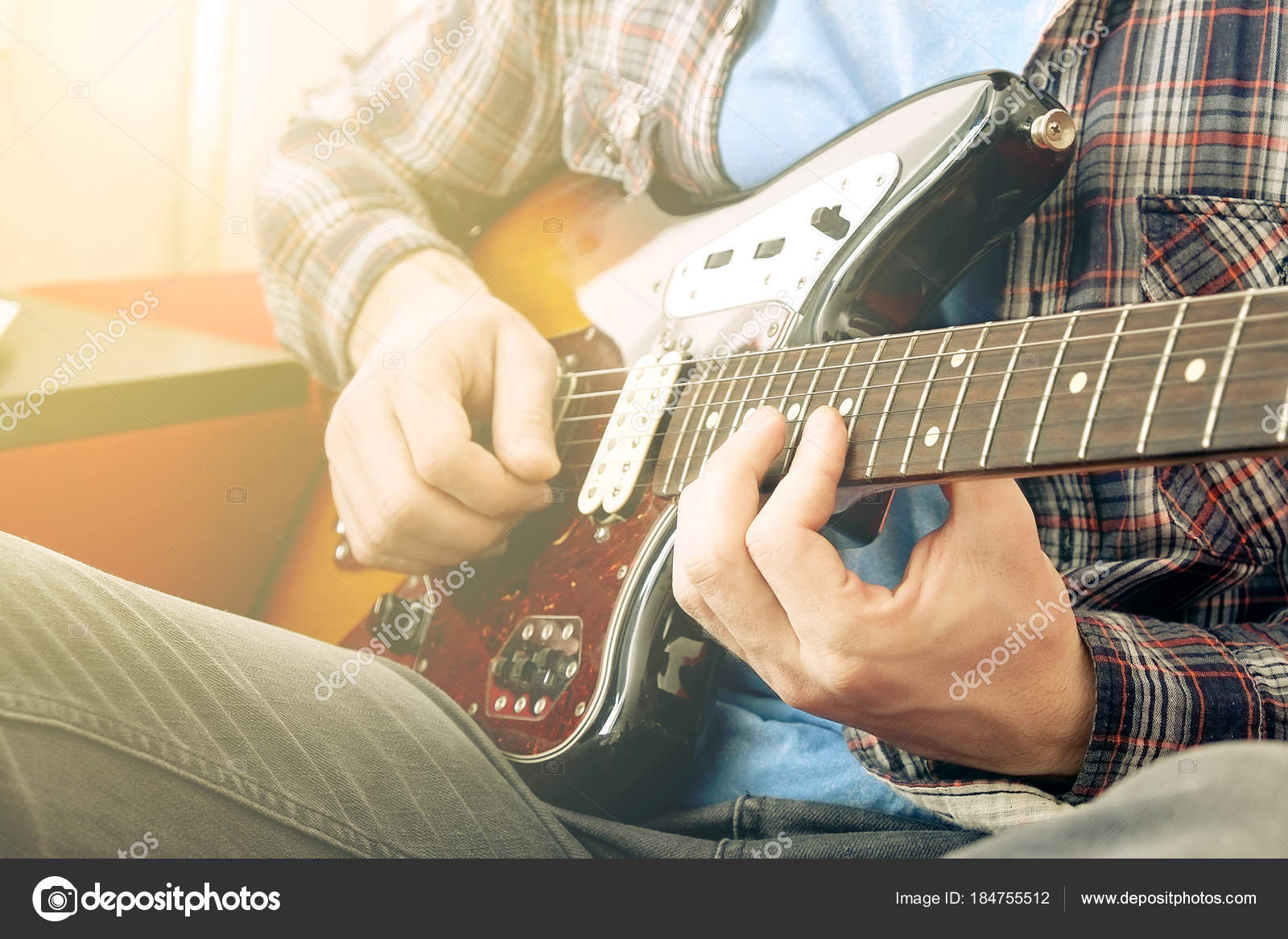 Virtual guitar chord player - msaai