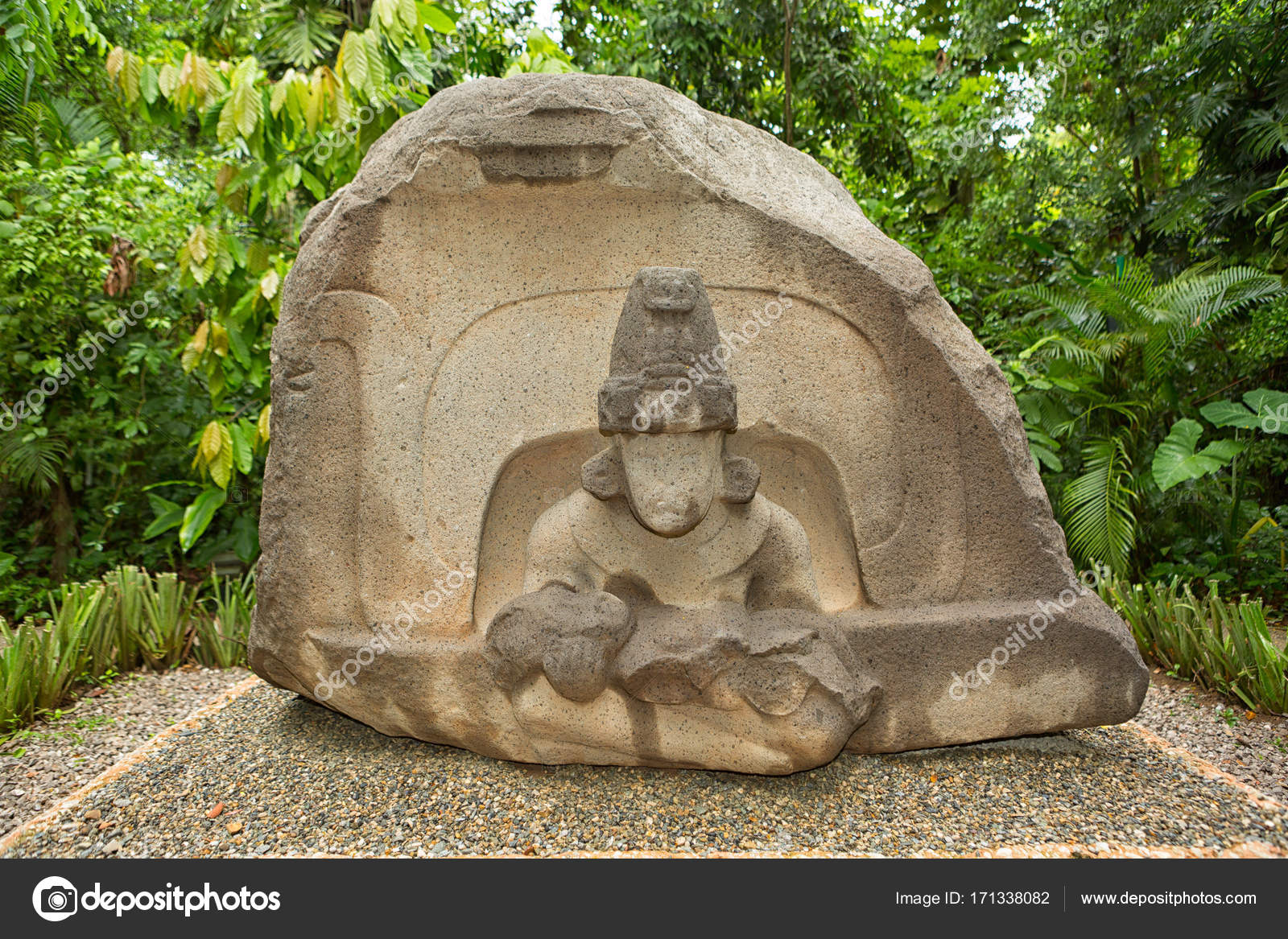 Altar de piedra olmeca prehispánica en México — Foto de stock ...