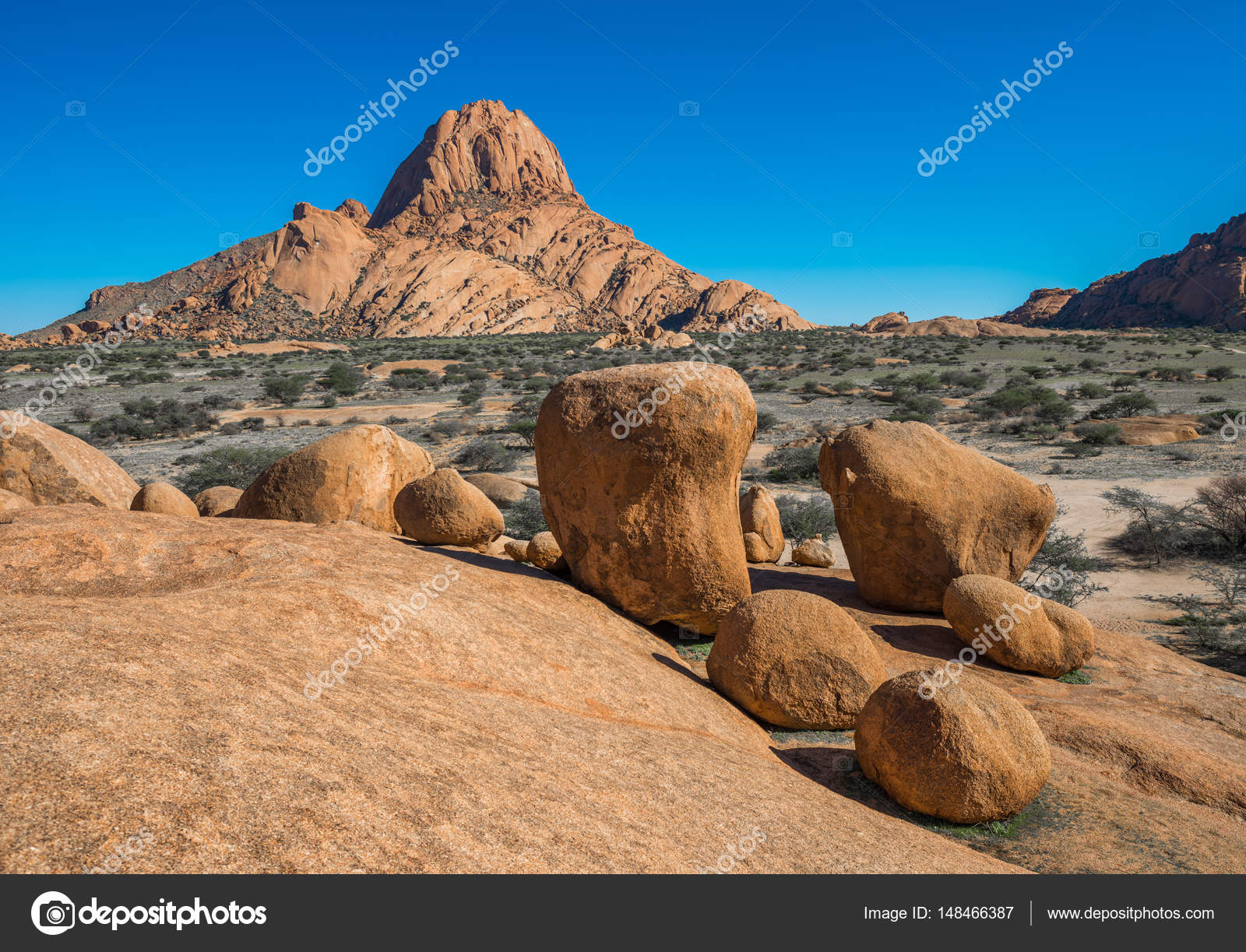 Unique rock formation — Stock Photo © javarman #148466387