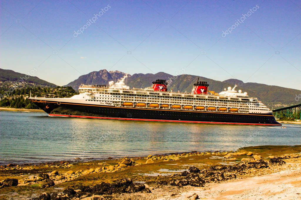 18 de junio de 2018, Vancouver Canadá: Foto editorial de una tienda de ...